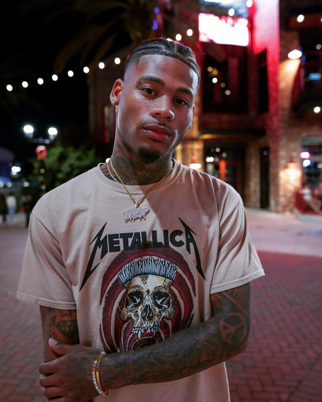 Rapper Twitter Background