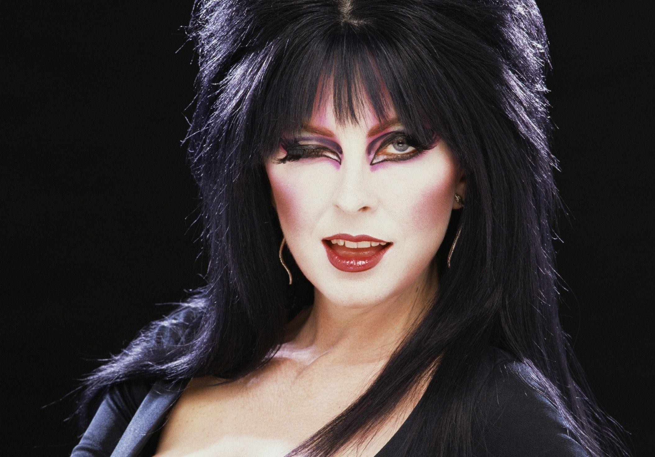Elvira Mistress Of The Dark Wallpapers - Wallpaper Cave