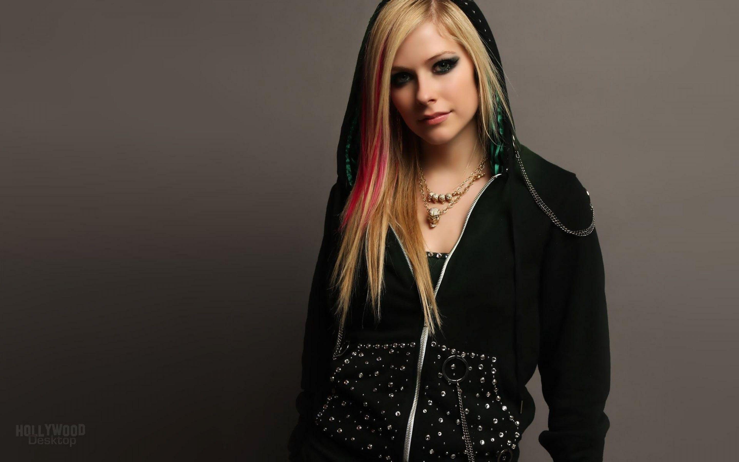 Avril Wallpapers - Wallpaper Cave