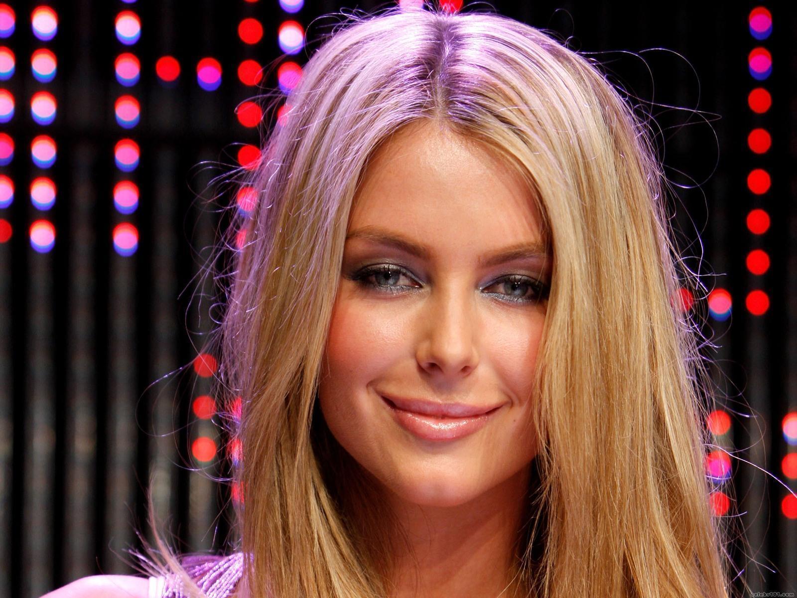Jennifer Hawkins Wallpapers - Wallpaper Cave