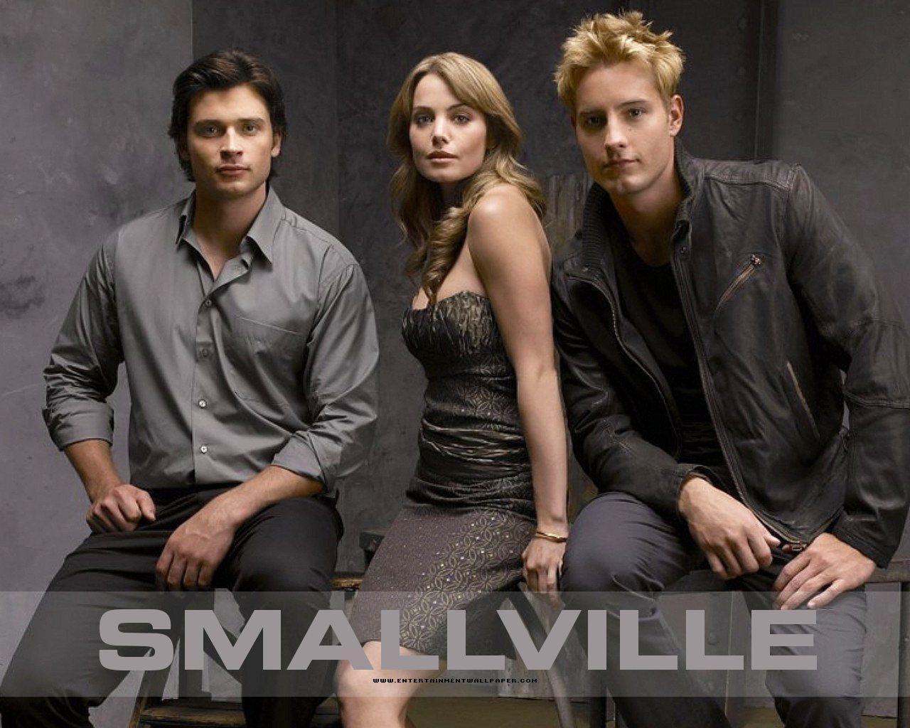 Smallville Wallpapers - Wallpaper Cave