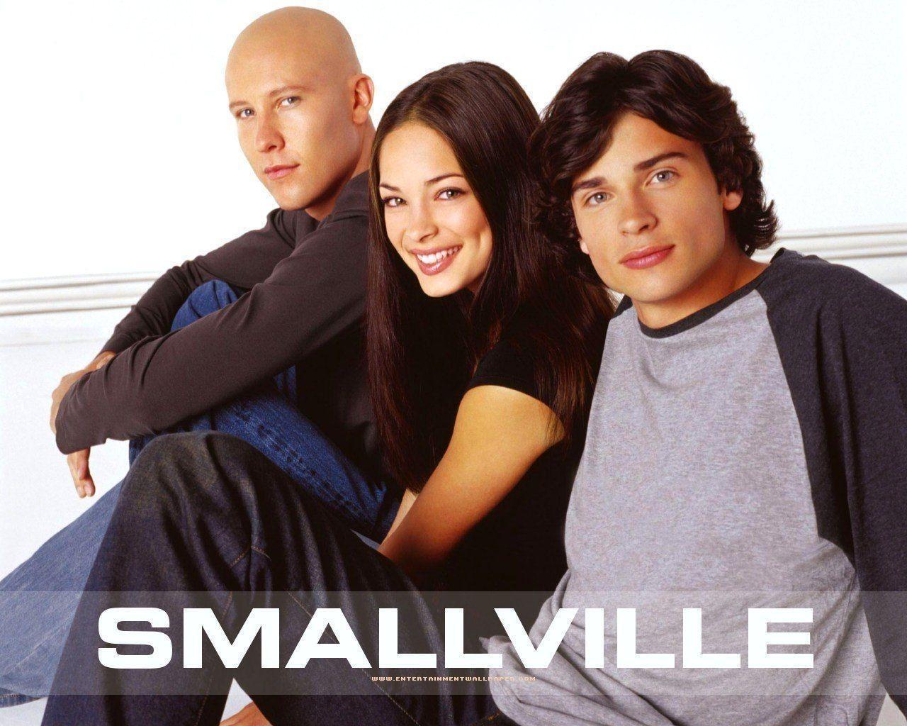 Smallville Wallpapers - Wallpaper Cave