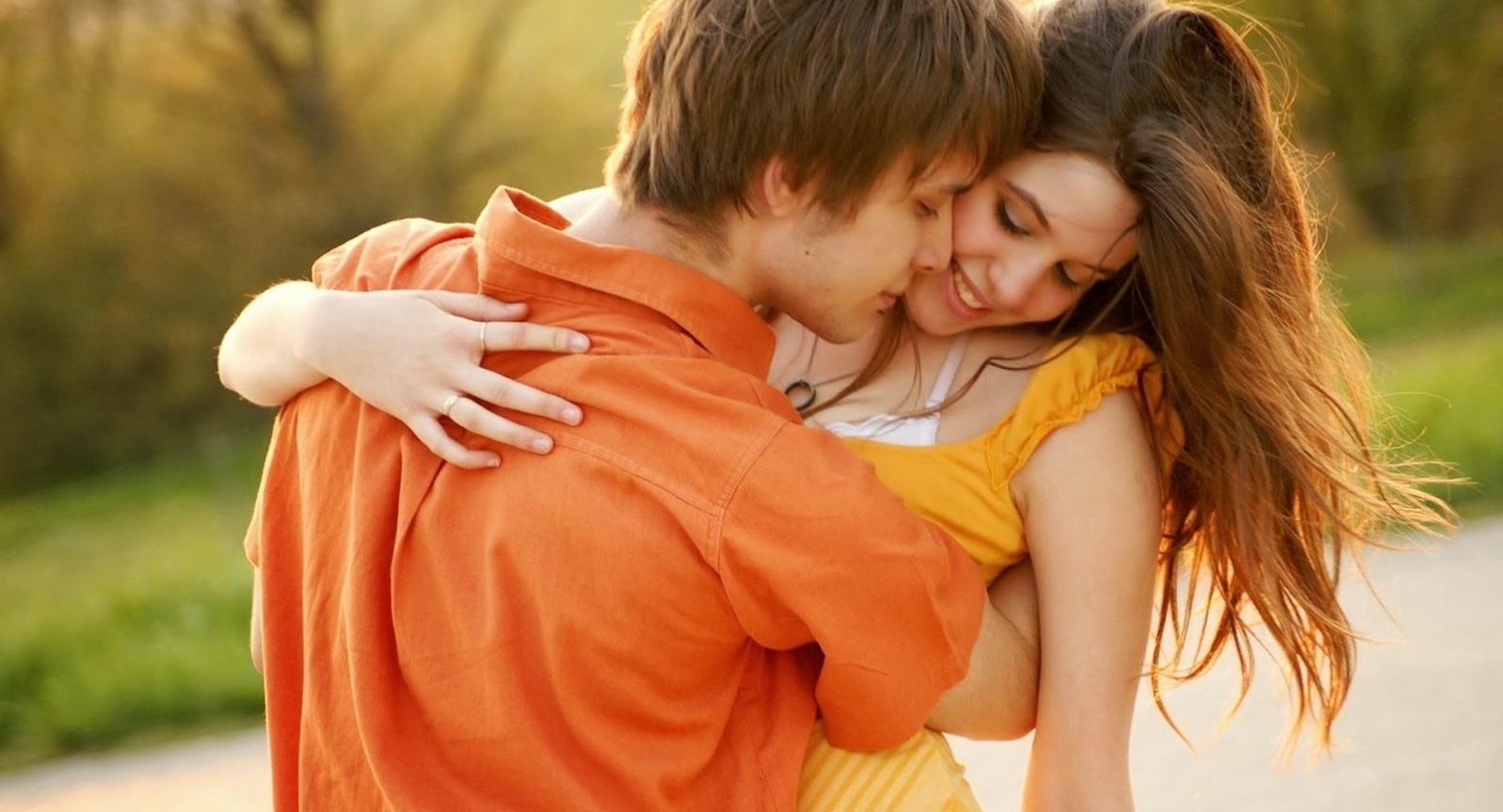 Lovable Couple Wallpapers - Wallpaper Cave