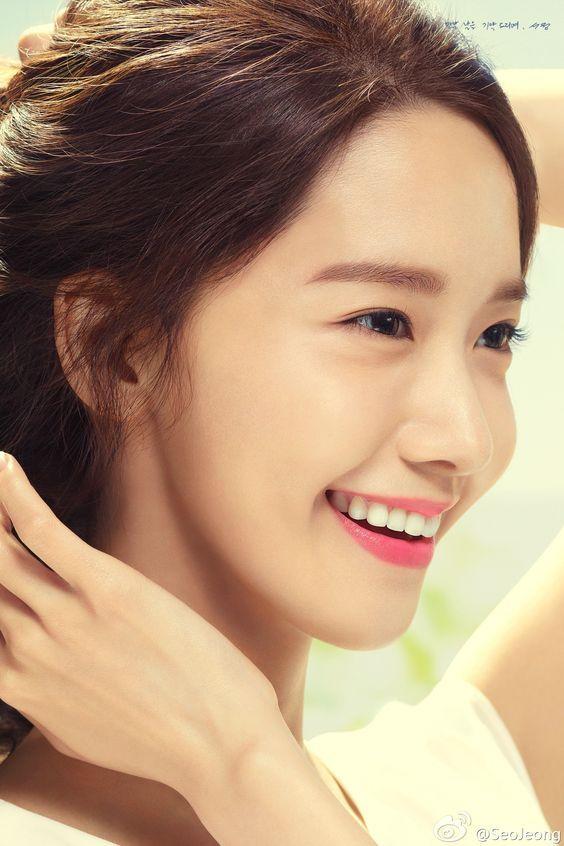 Yoona Bae's Instagram, Twitter & Facebook on IDCrawl