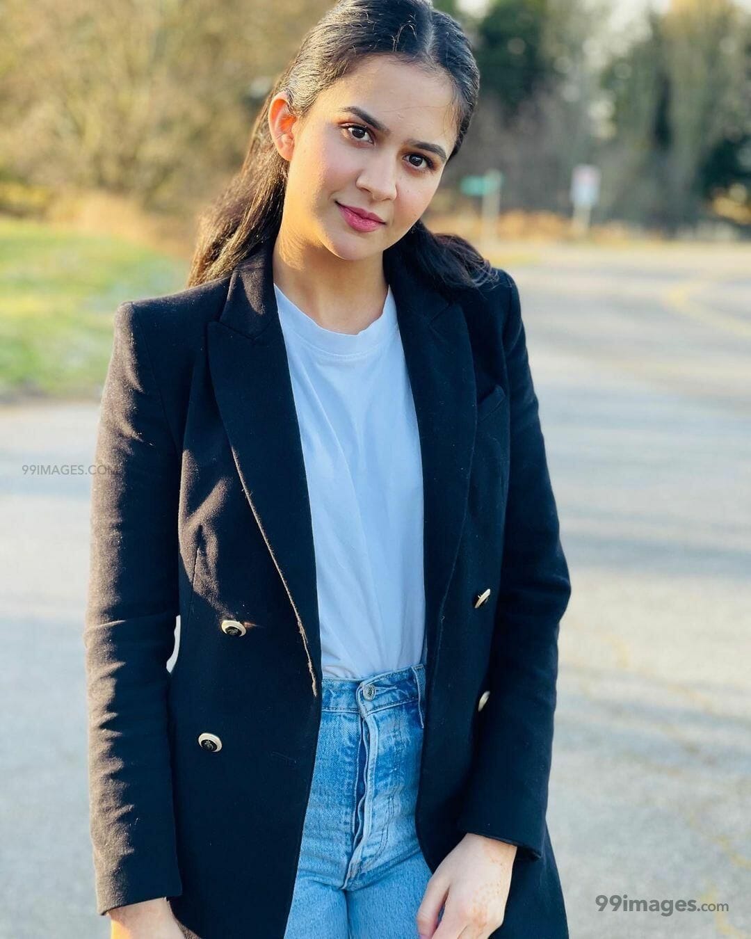 Roopi Gill iPhone Wallpapers - Wallpaper Cave