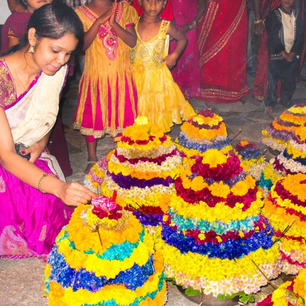 Bathukamma Wallpapers - Wallpaper Cave