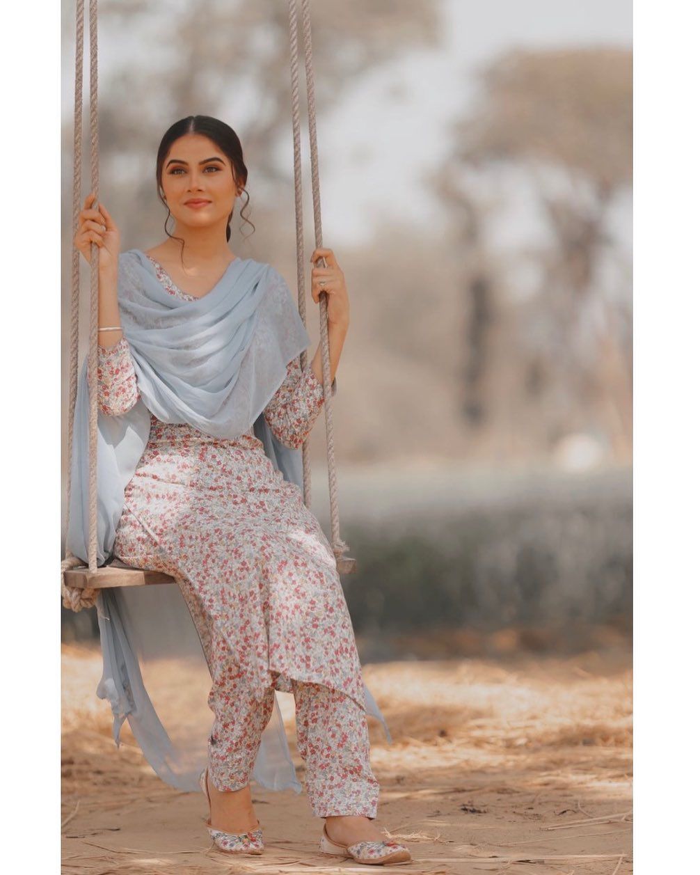 Roopi Gill Mobile Wallpapers - Wallpaper Cave