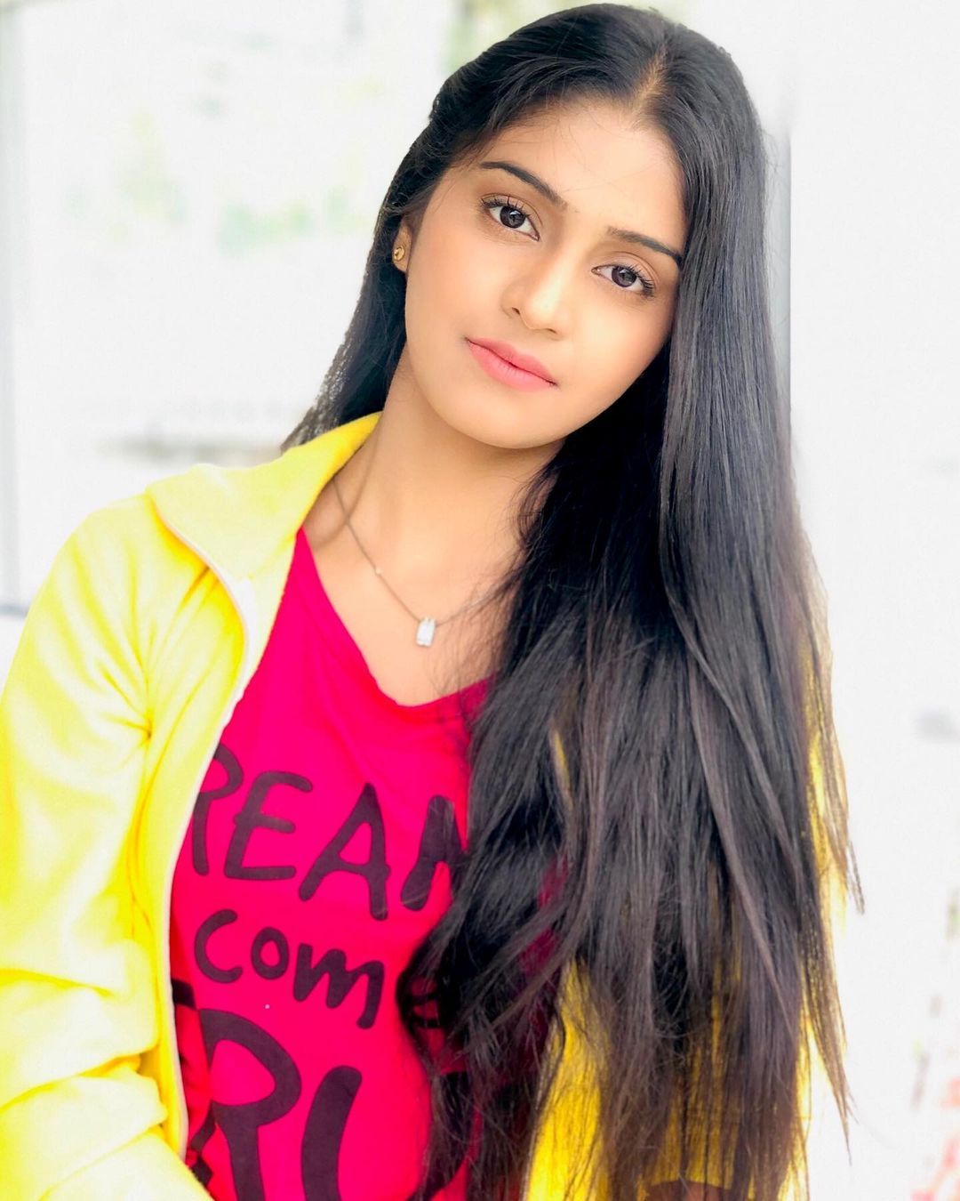 Michelle Dilhara Wallpapers - Wallpaper Cave