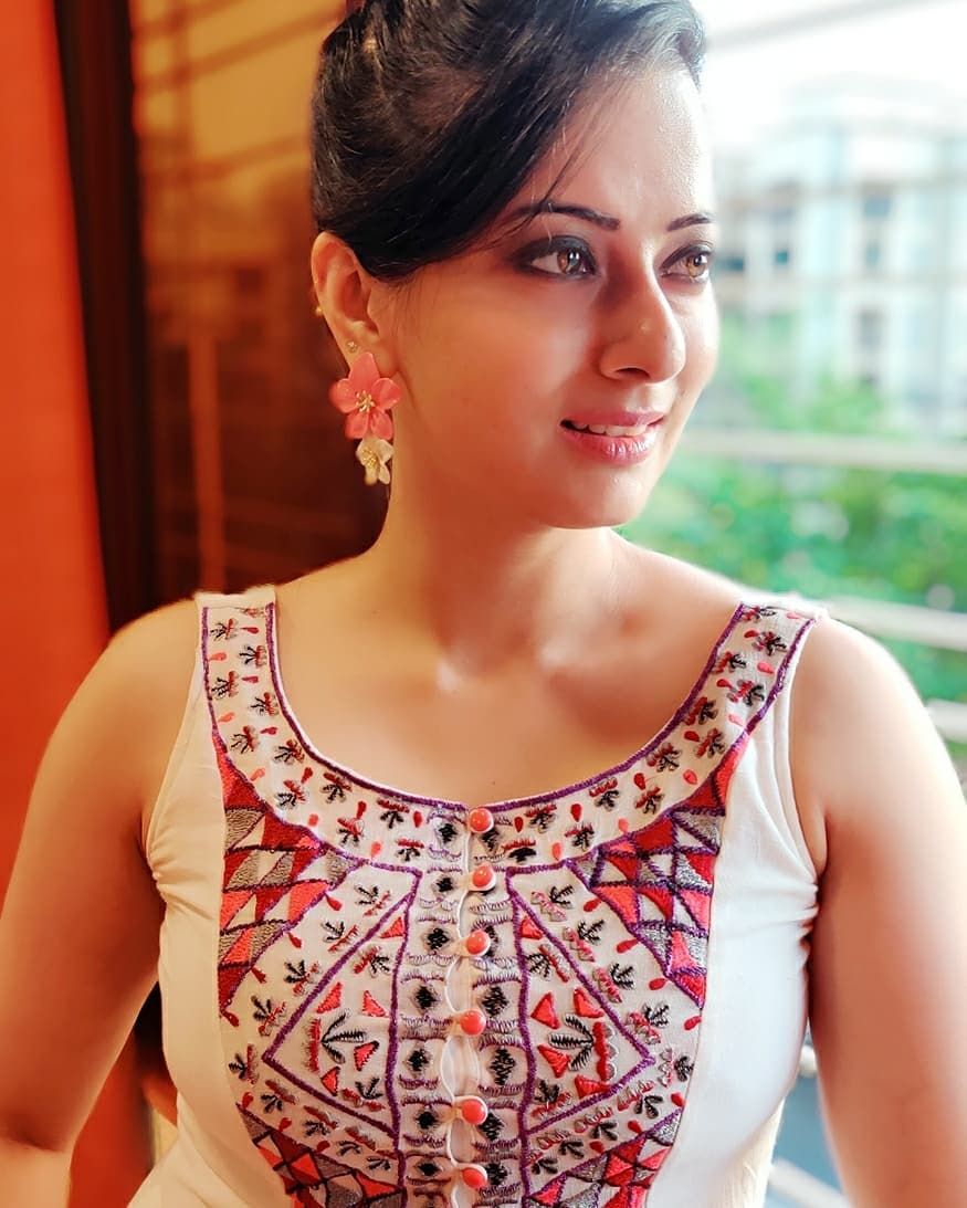 Neha Janpandit Phone Wallpapers - Wallpaper Cave