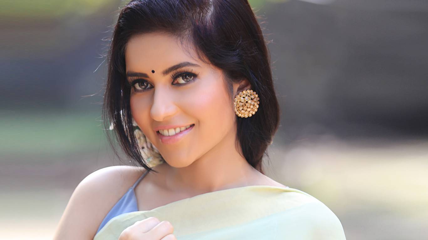 Anchal Singh Wallpapers - Wallpaper Cave