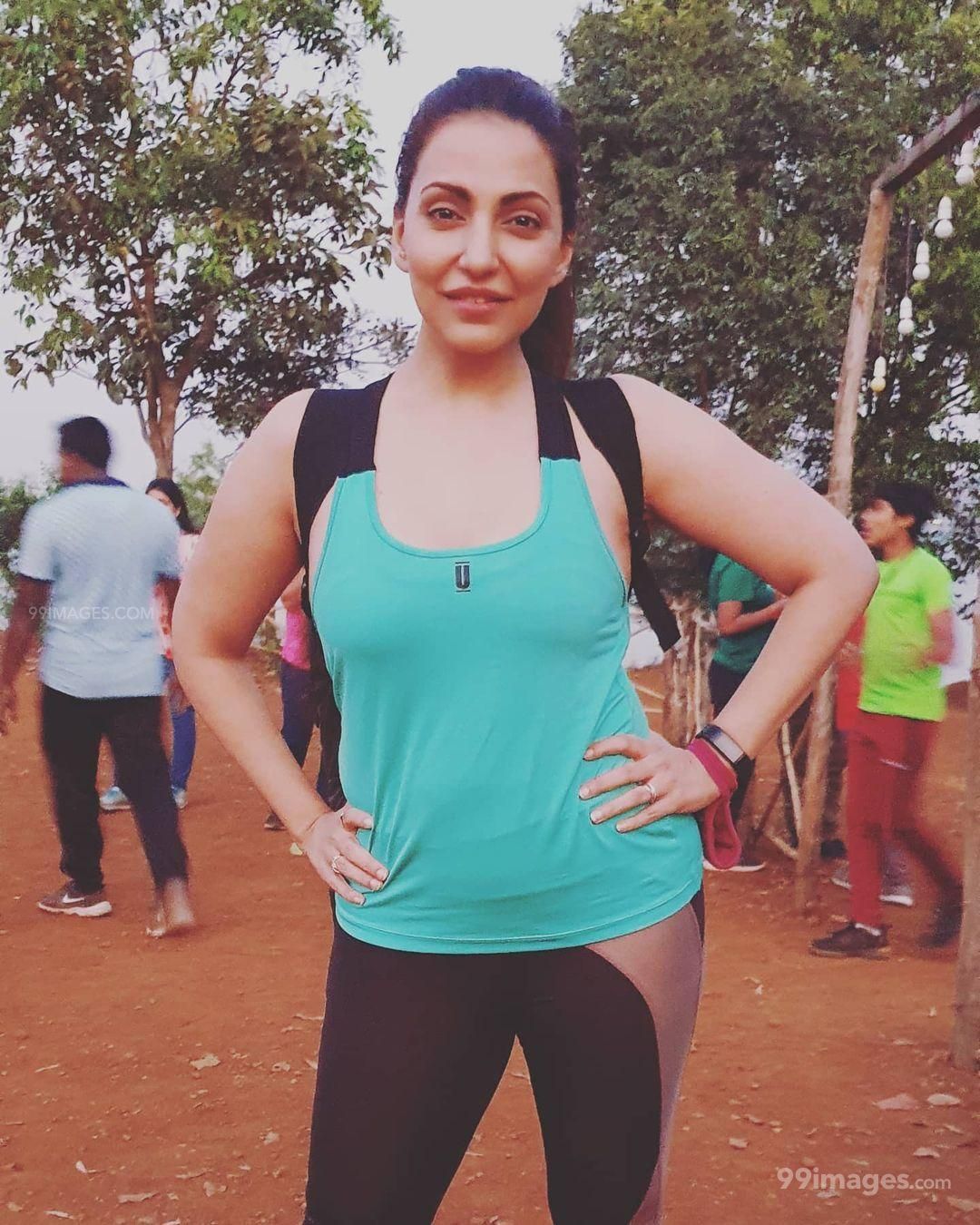 Navina Bole Phone Wallpapers - Wallpaper Cave