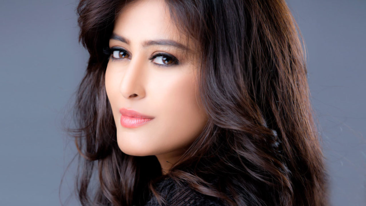Nidhi Subbaiah Wallpapers - Wallpaper Cave