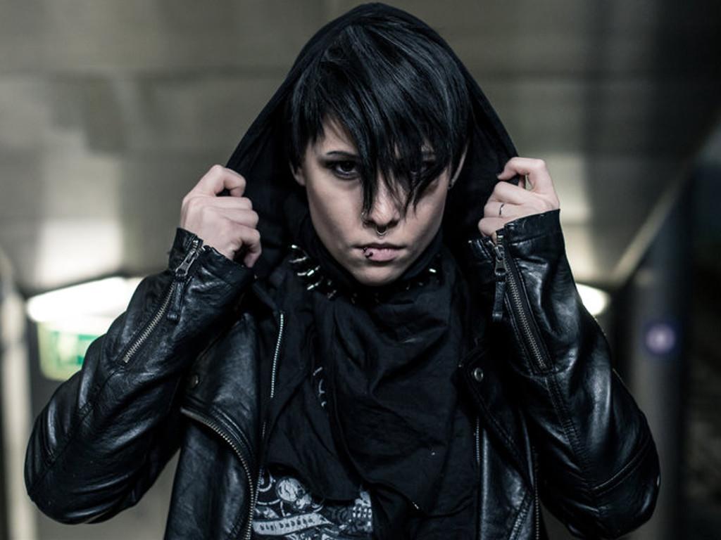 Lisbeth Salander Wallpapers - Wallpaper Cave
