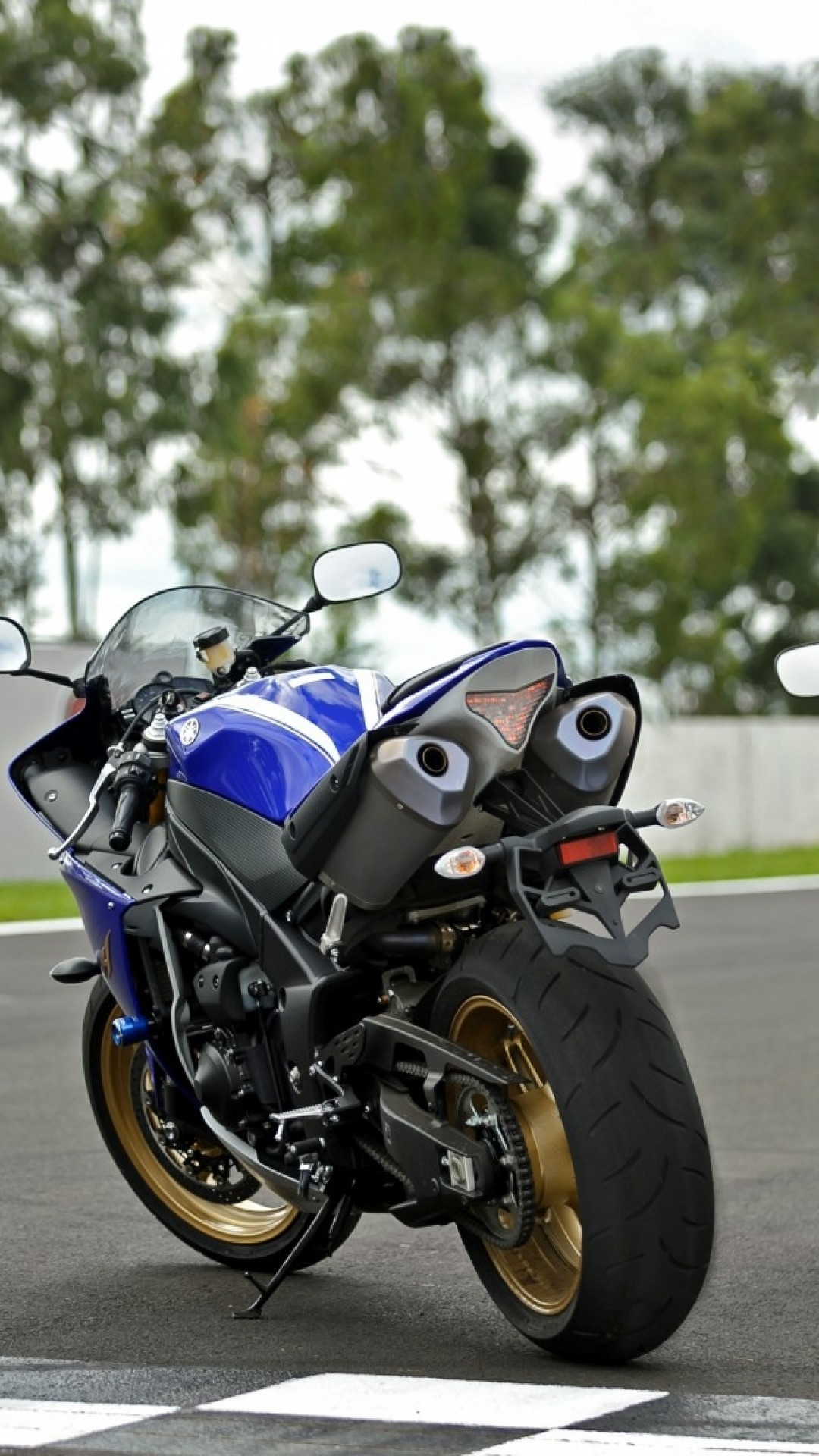 Yamaha R1 iPhone Wallpapers - Wallpaper Cave