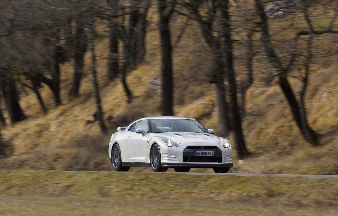 GTR R35 Autumn Wallpapers - Wallpaper Cave