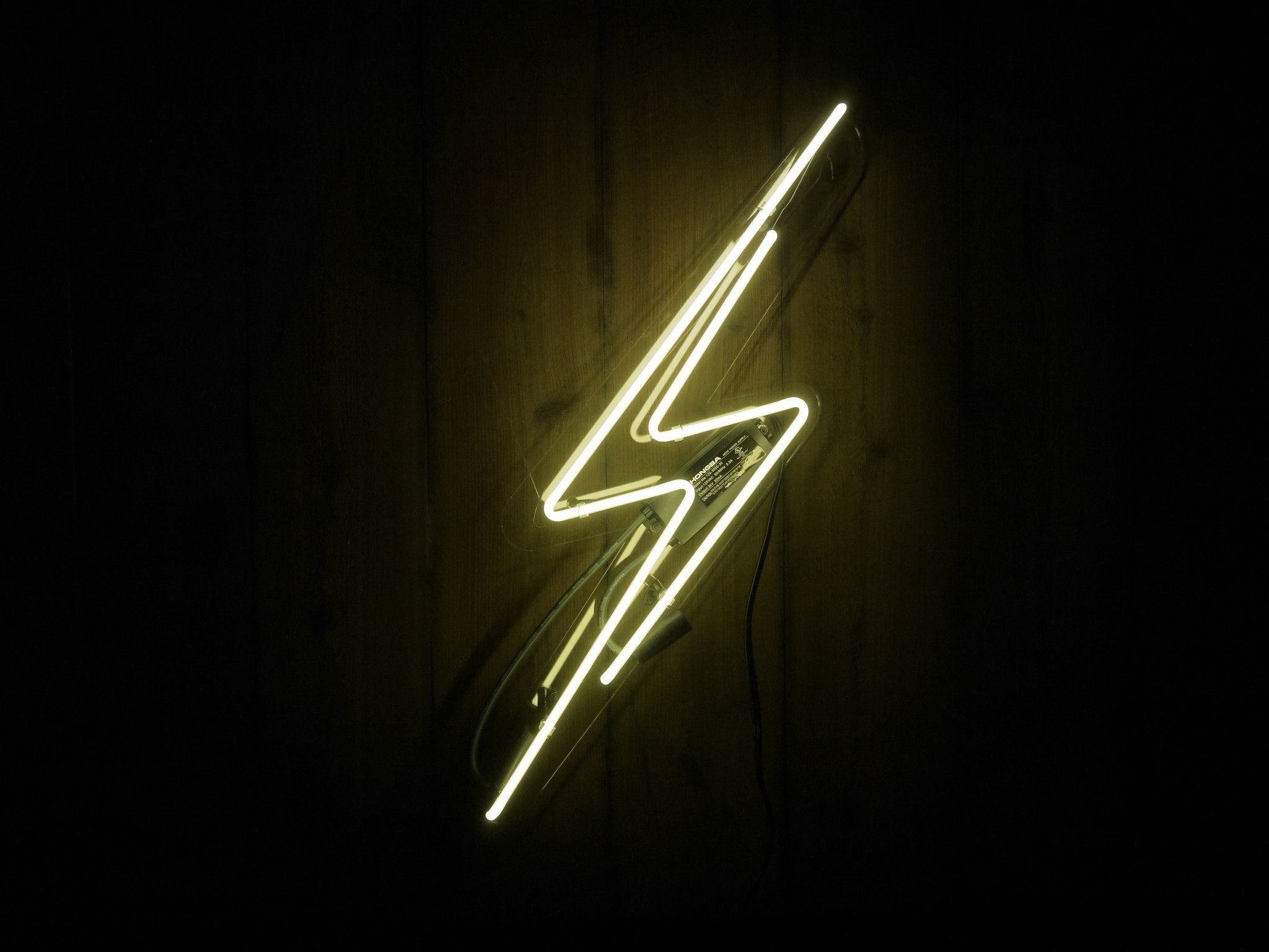 Lightning Bolt Yellow Wallpapers - Wallpaper Cave