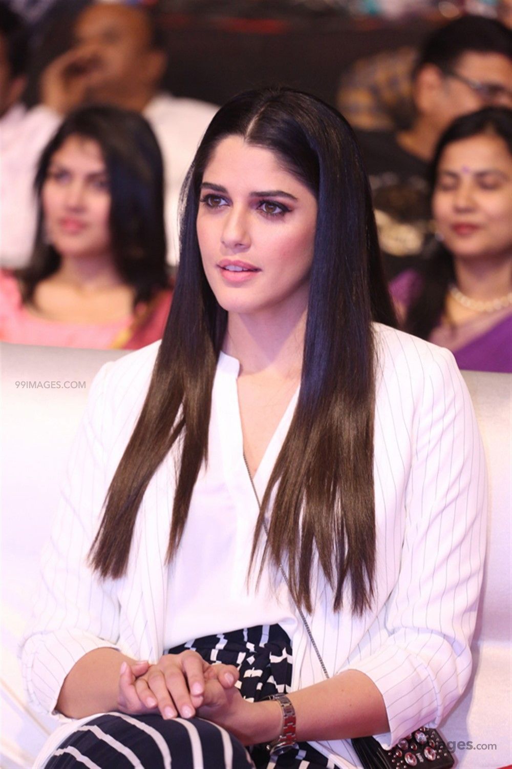 Izabelle Leite Phone Wallpapers - Wallpaper Cave