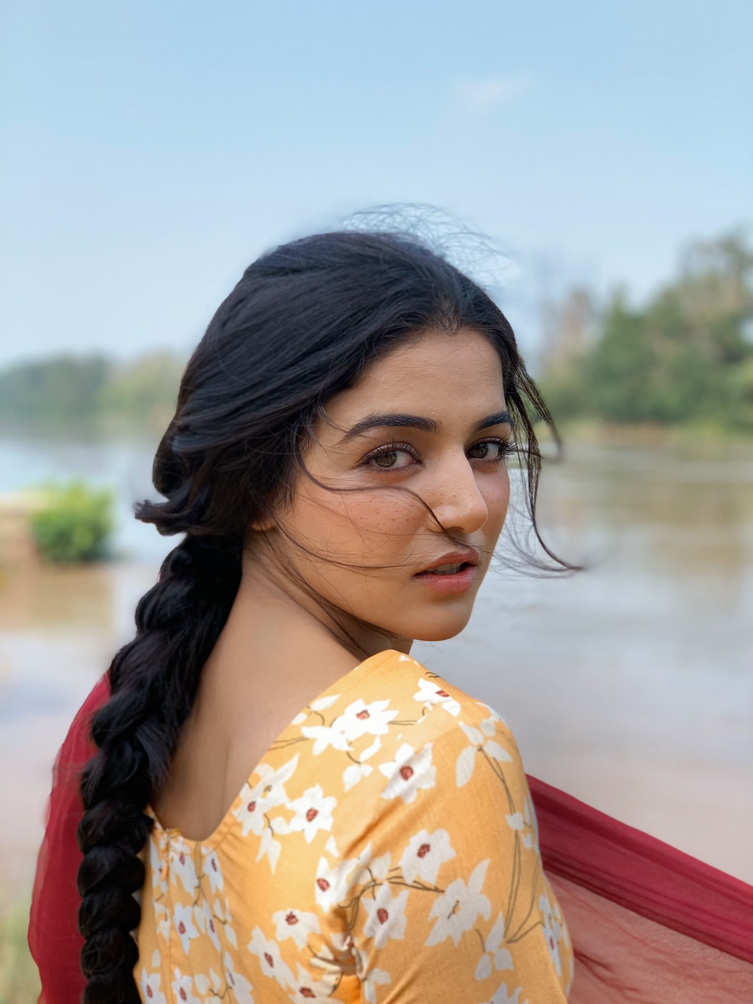 Wamika Gabbi Phone Wallpapers - Wallpaper Cave