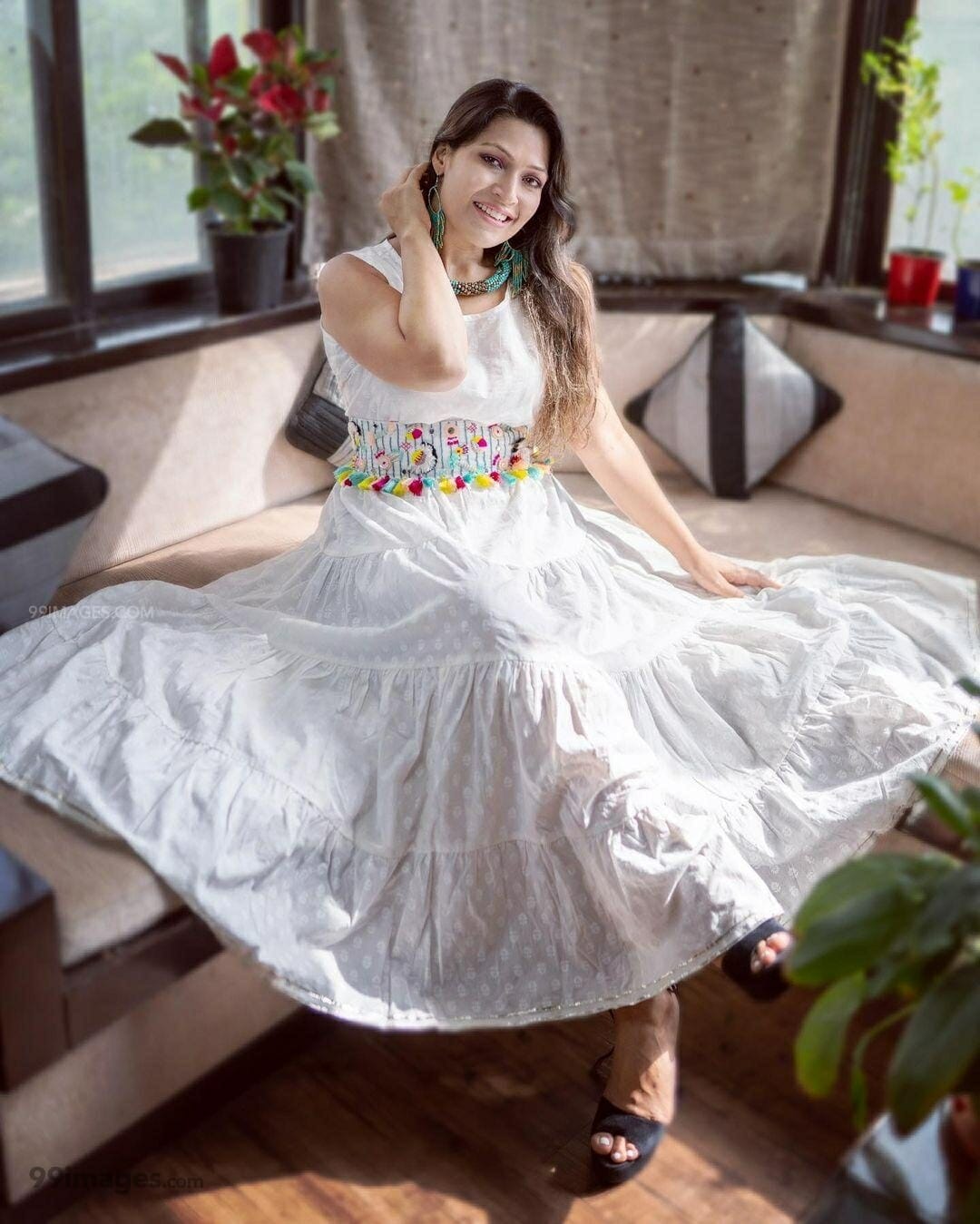 Amita Pathak Phone Wallpapers - Wallpaper Cave