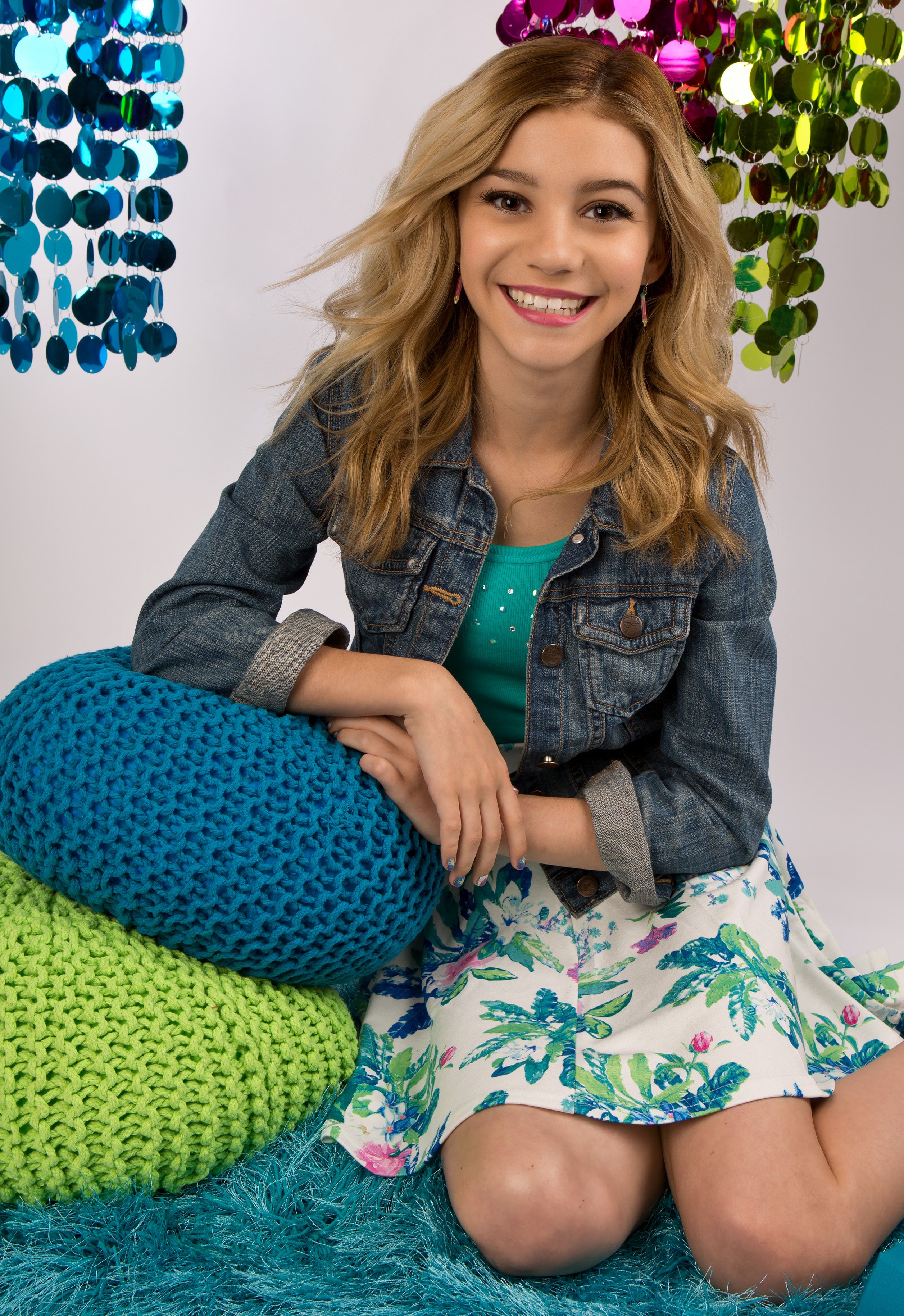 Genevieve Hannelius Wallpapers - Wallpaper Cave