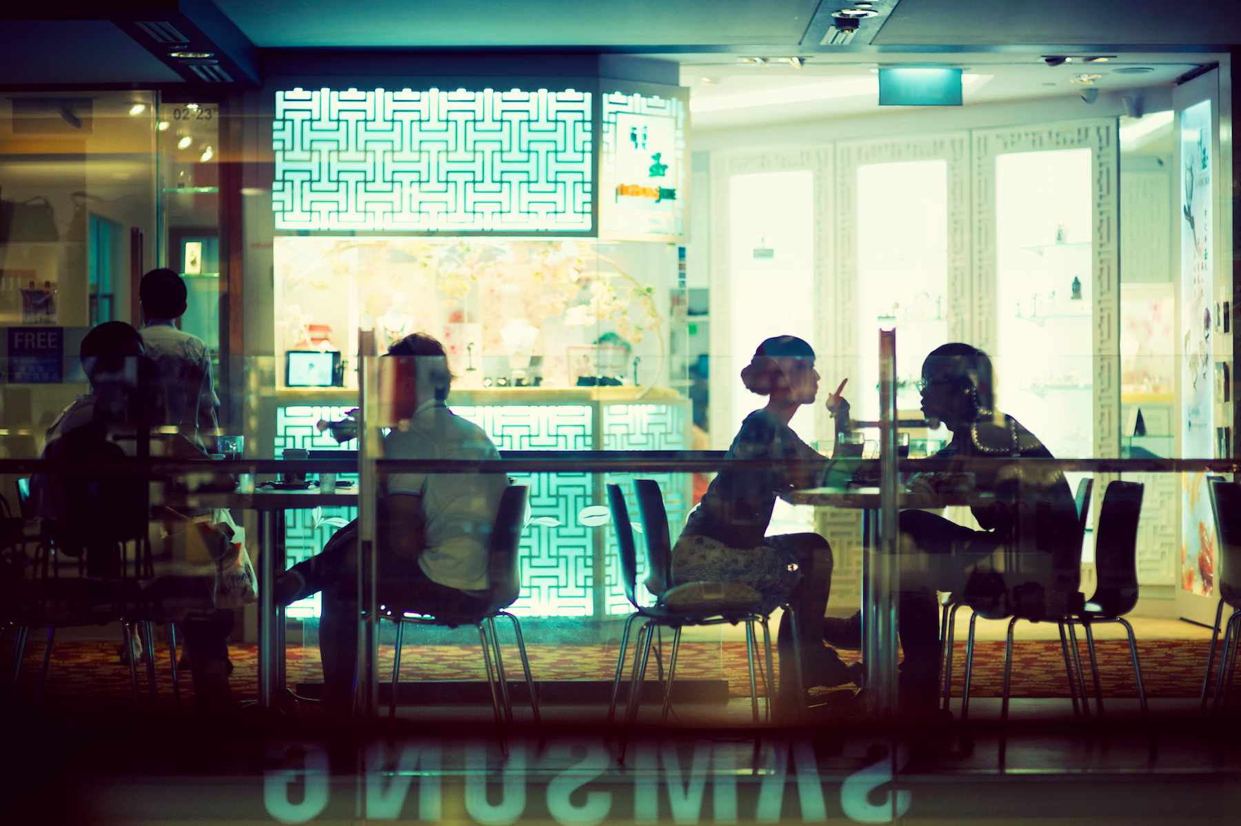 People Talking Wallpapers - Wallpaper Cave