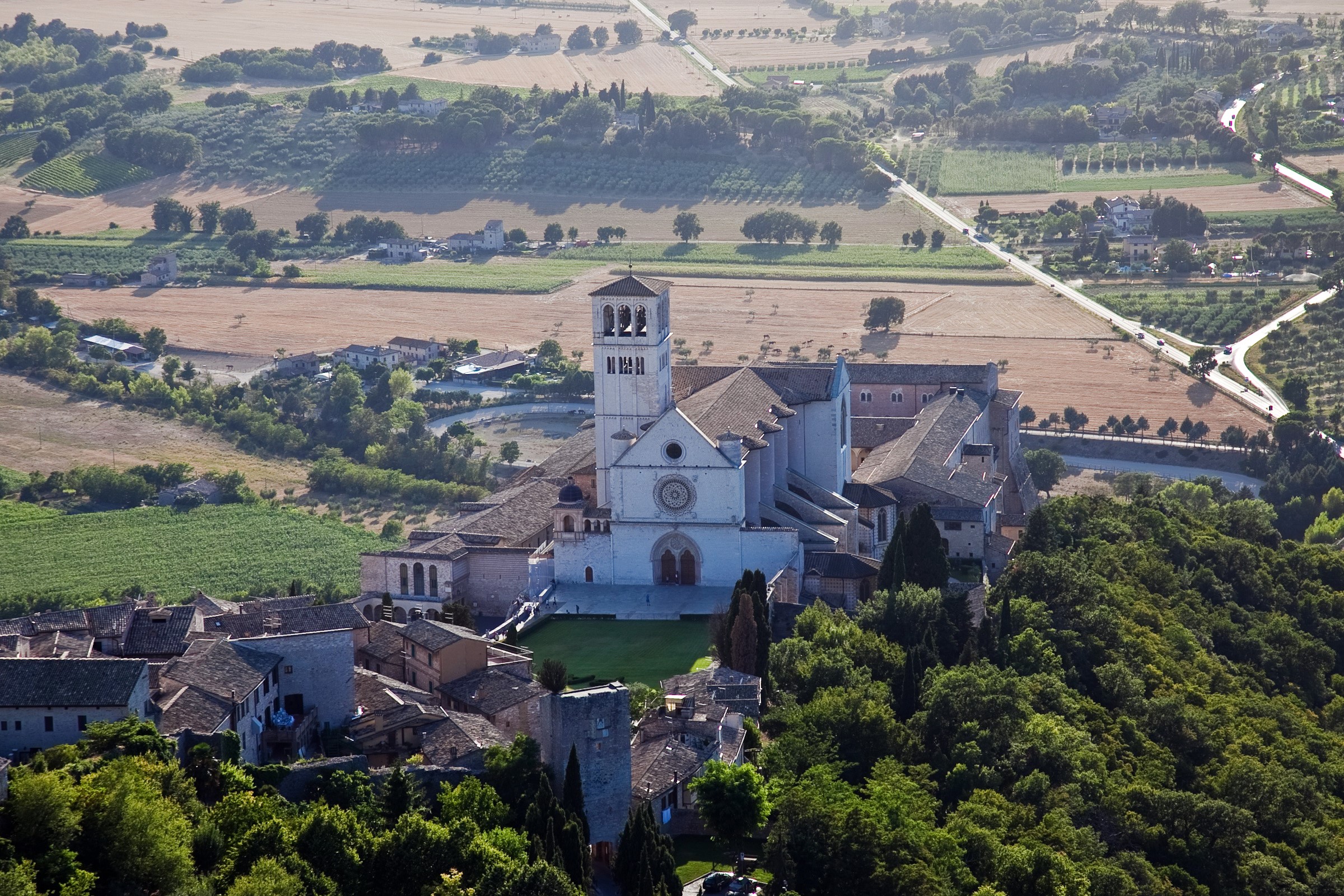 Assisi Wallpapers - Wallpaper Cave