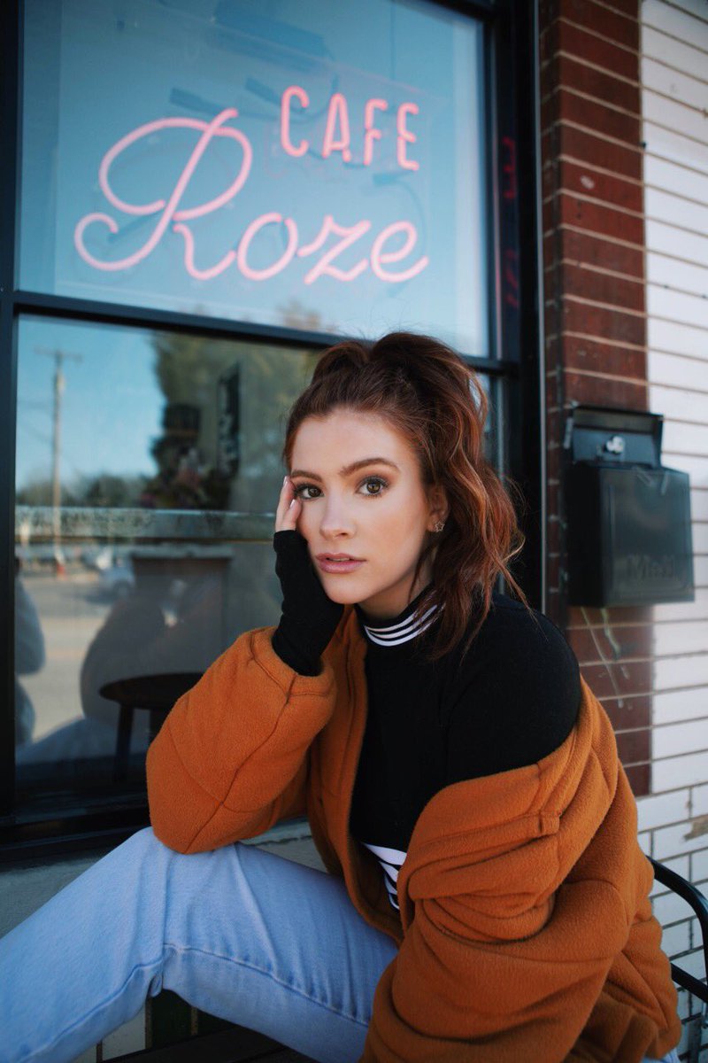 Riley Clemmons Wallpapers - Wallpaper Cave