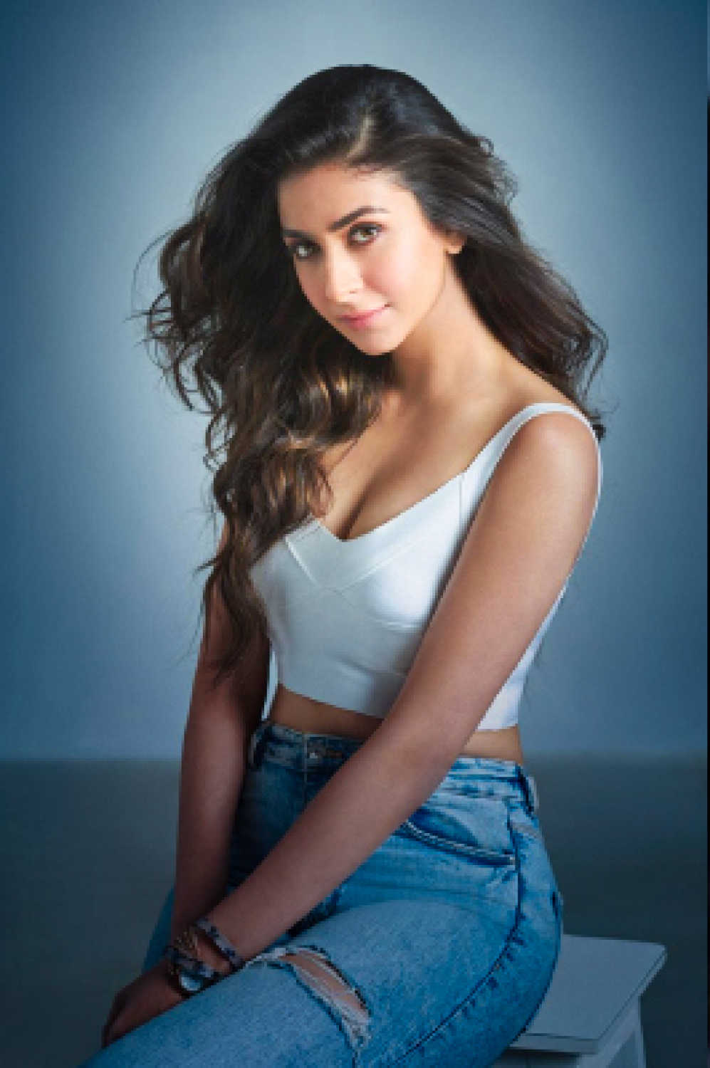 Malvika Raaj Phone Wallpapers - Wallpaper Cave