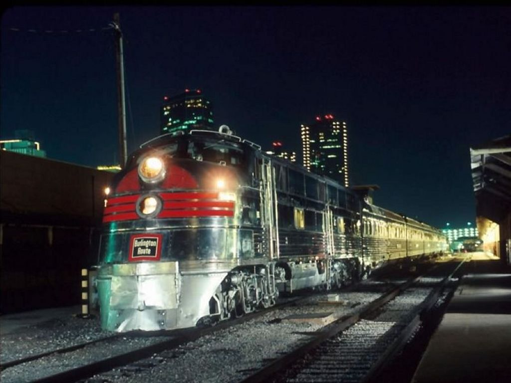 Christmas Train Station Wallpapers - Wallpaper Cave