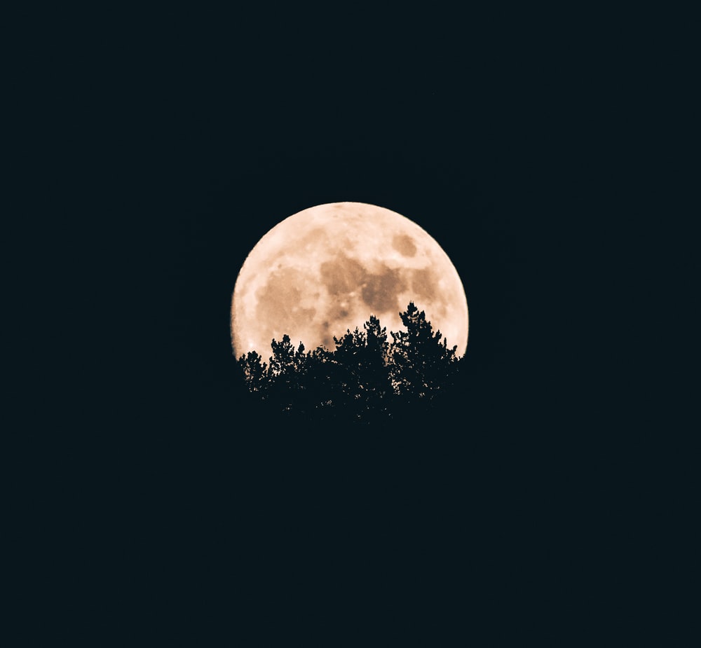 Glowing Moon Wallpapers - Wallpaper Cave