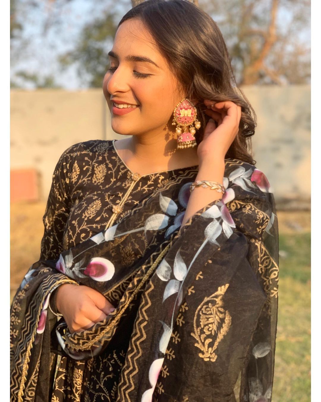 Sruishty Maan Phone Wallpapers - Wallpaper Cave