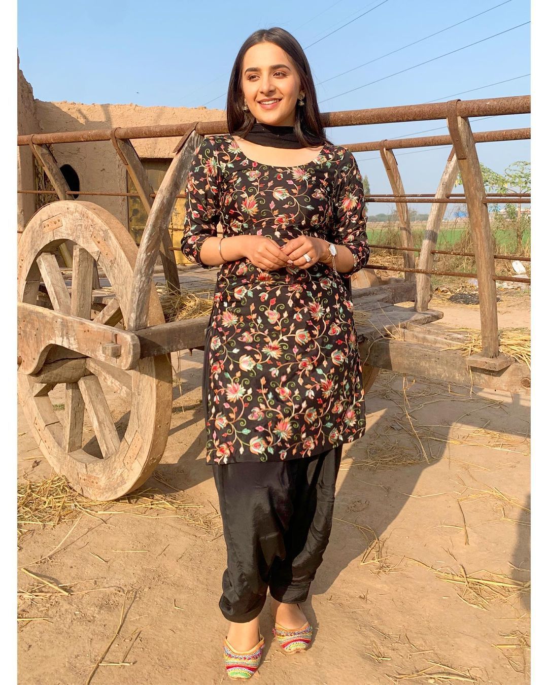 Sruishty Maan Wallpapers - Wallpaper Cave