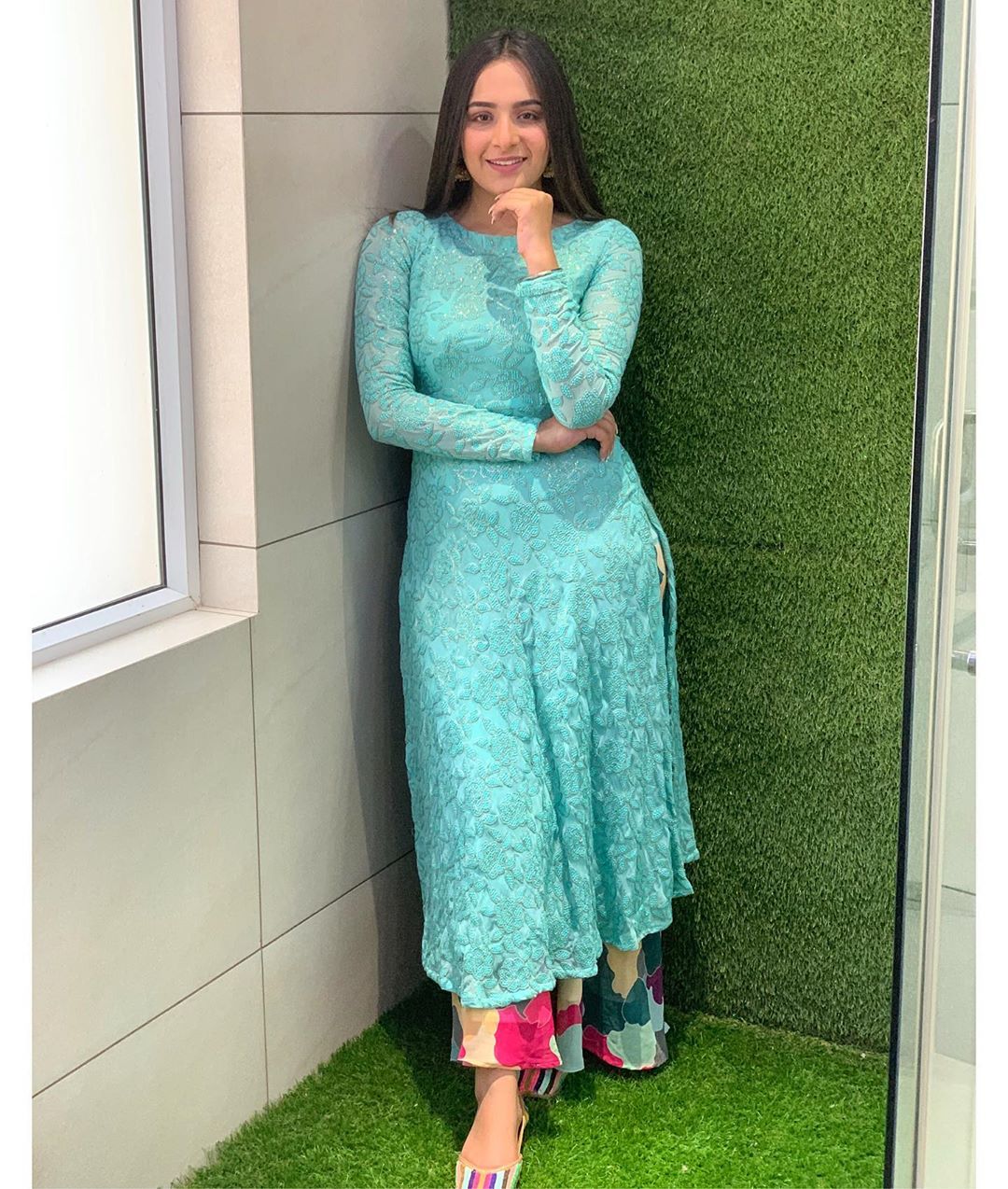 Sruishty Maan Phone Wallpapers - Wallpaper Cave