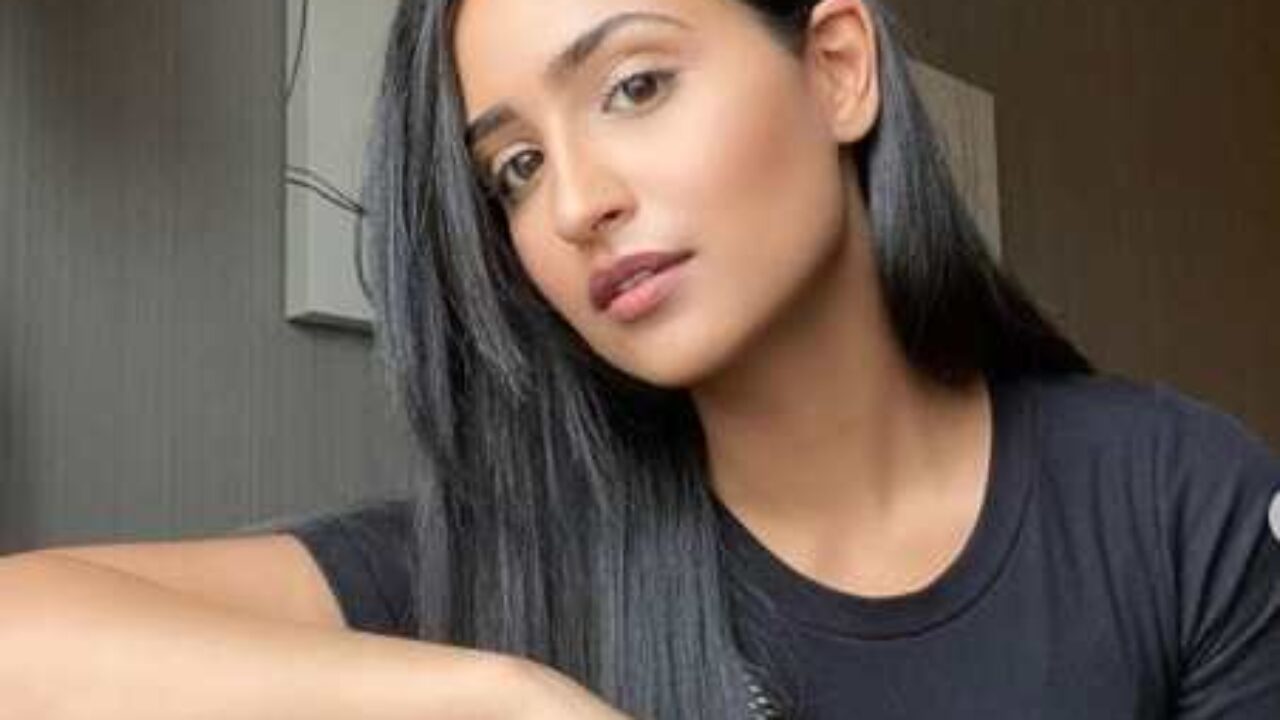 Tanu Grewal Wallpapers - Wallpaper Cave