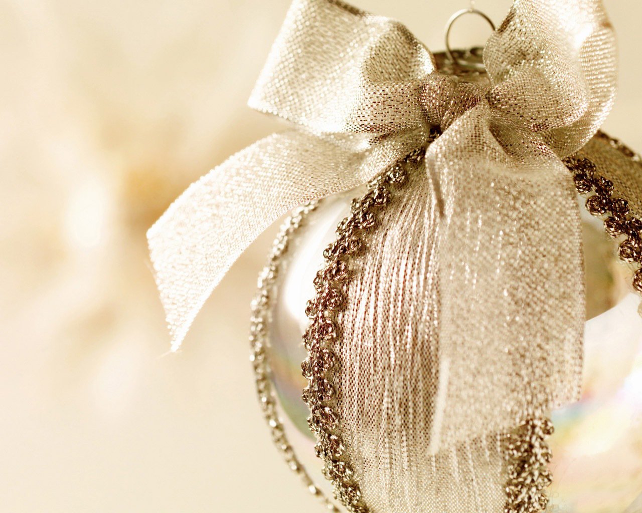 Christmas Beige Wallpapers - Wallpaper Cave