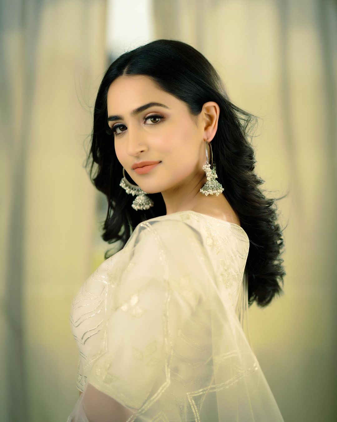 Tanu Grewal Phone Wallpapers - Wallpaper Cave