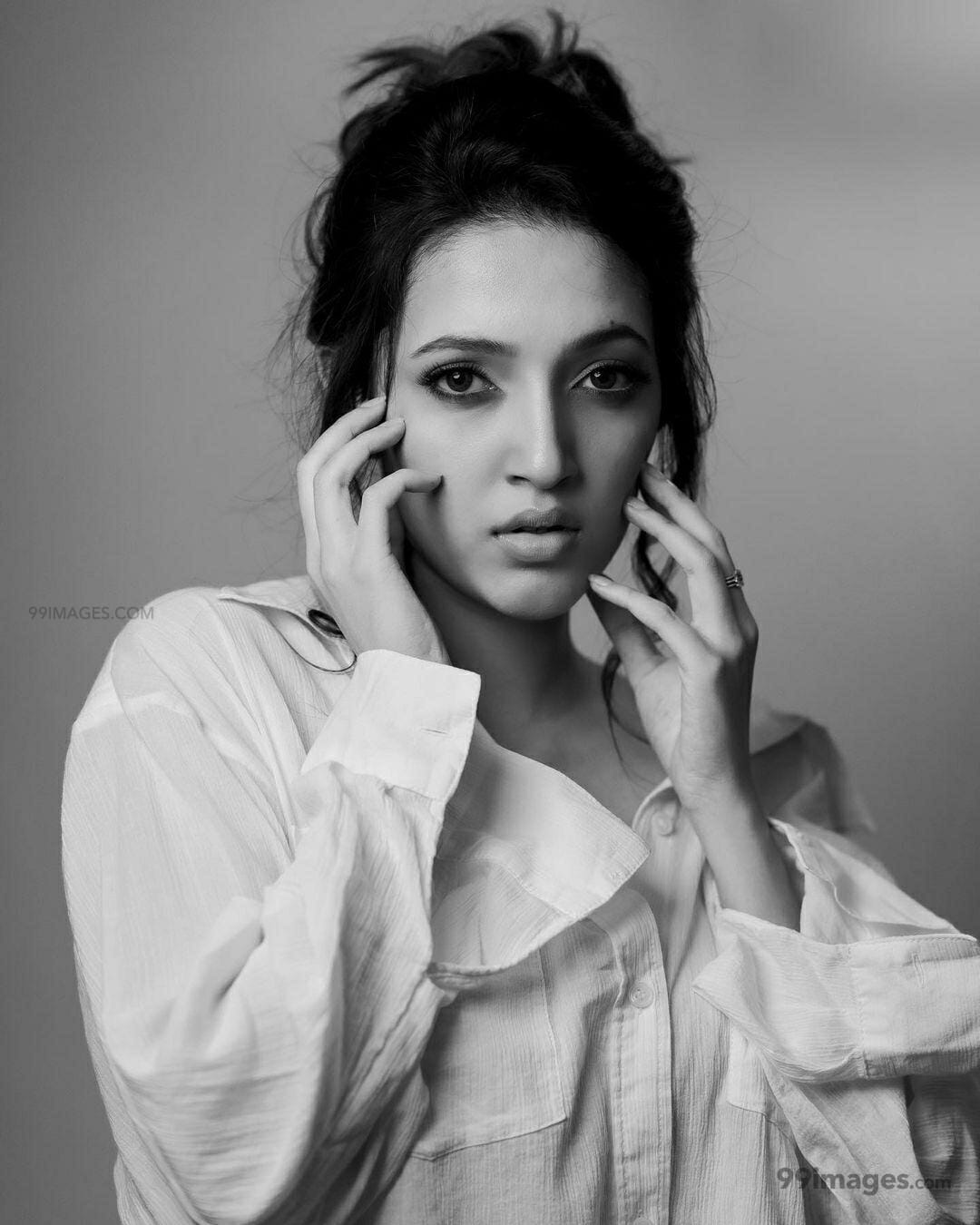 Neha Shetty Wallpapers - Wallpaper Cave