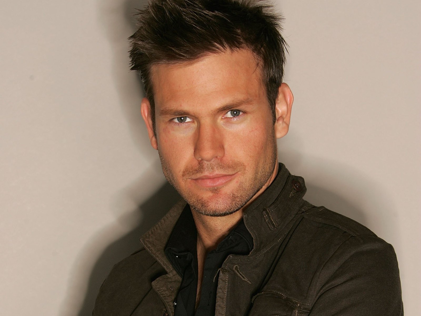 Matthew Davis Wallpapers - Wallpaper Cave