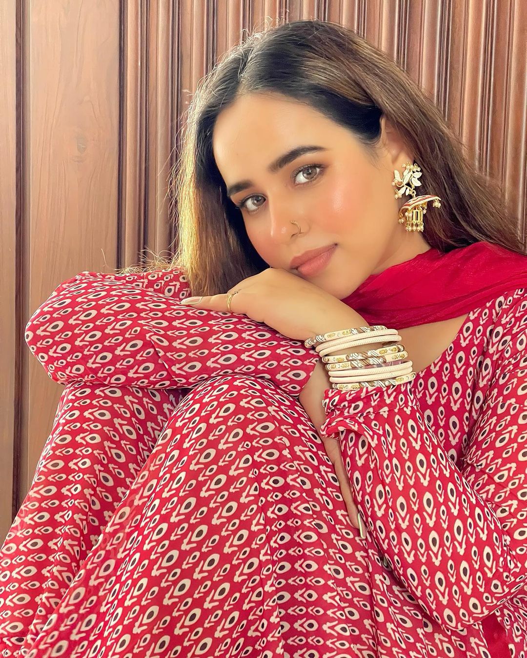 Sunanda Sharma Phone Wallpapers - Wallpaper Cave