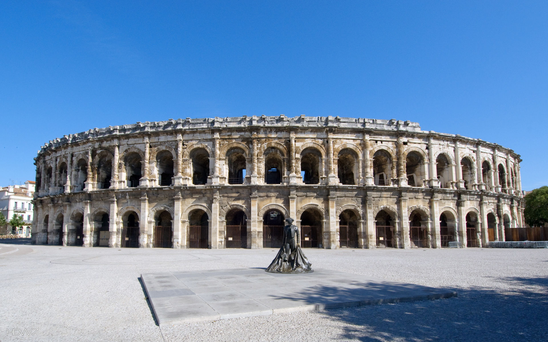 Nimes Wallpapers - Wallpaper Cave