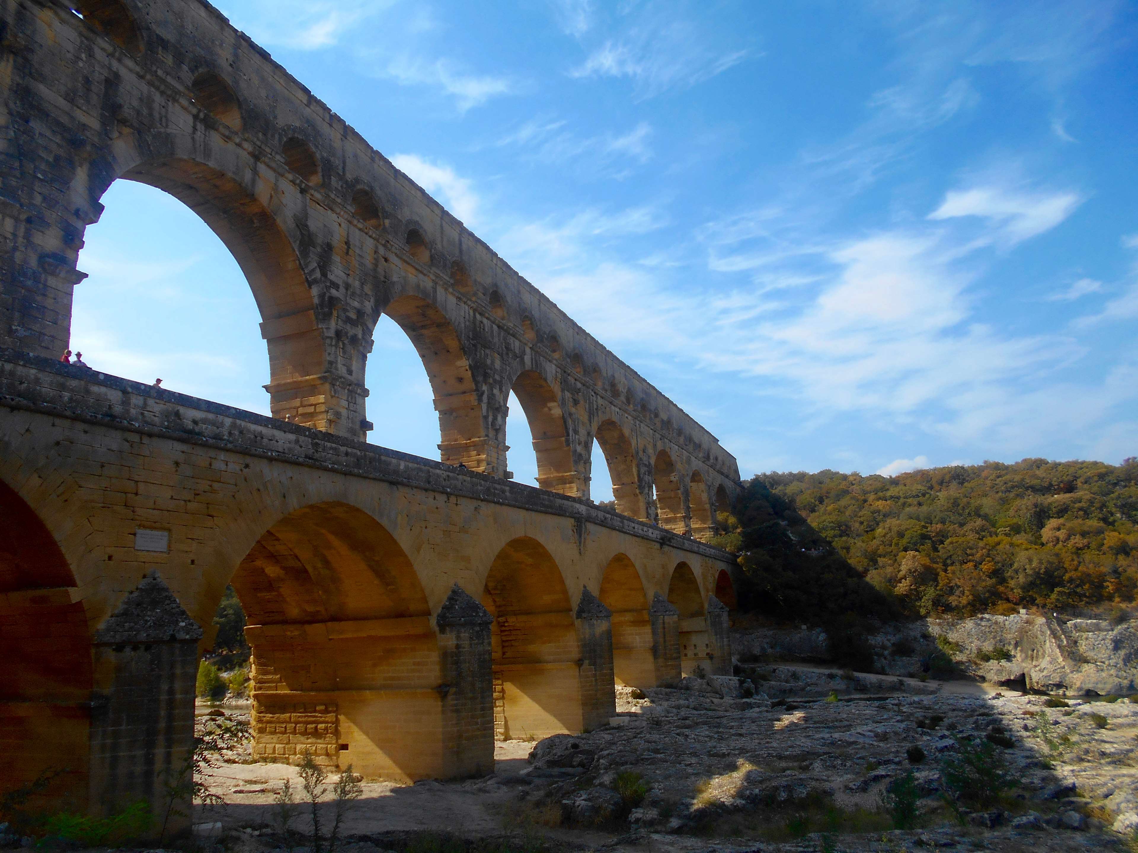 Nimes Wallpapers - Wallpaper Cave