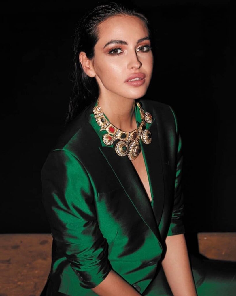 Simona Jesenska Phone Wallpapers - Wallpaper Cave