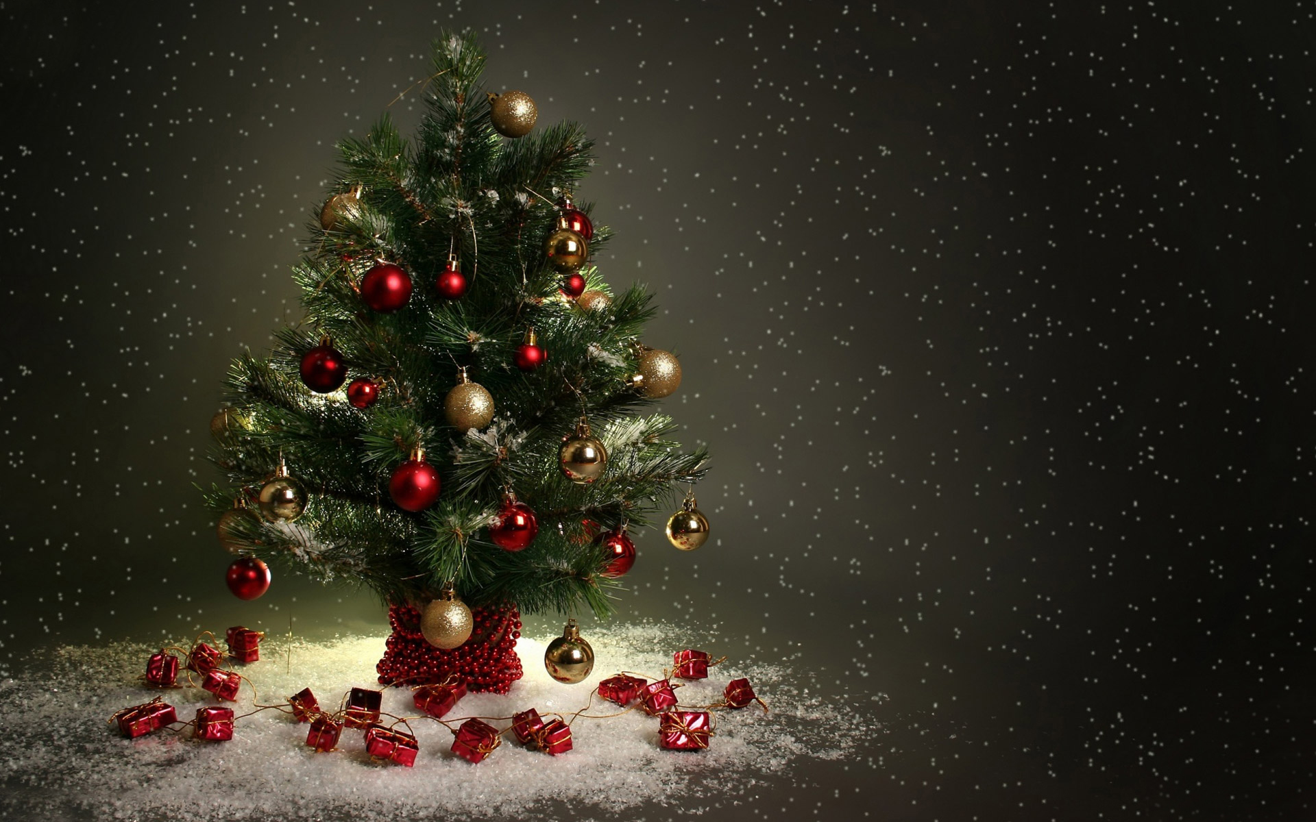 Small Christmas Tree Wallpapers - Wallpaper Cave