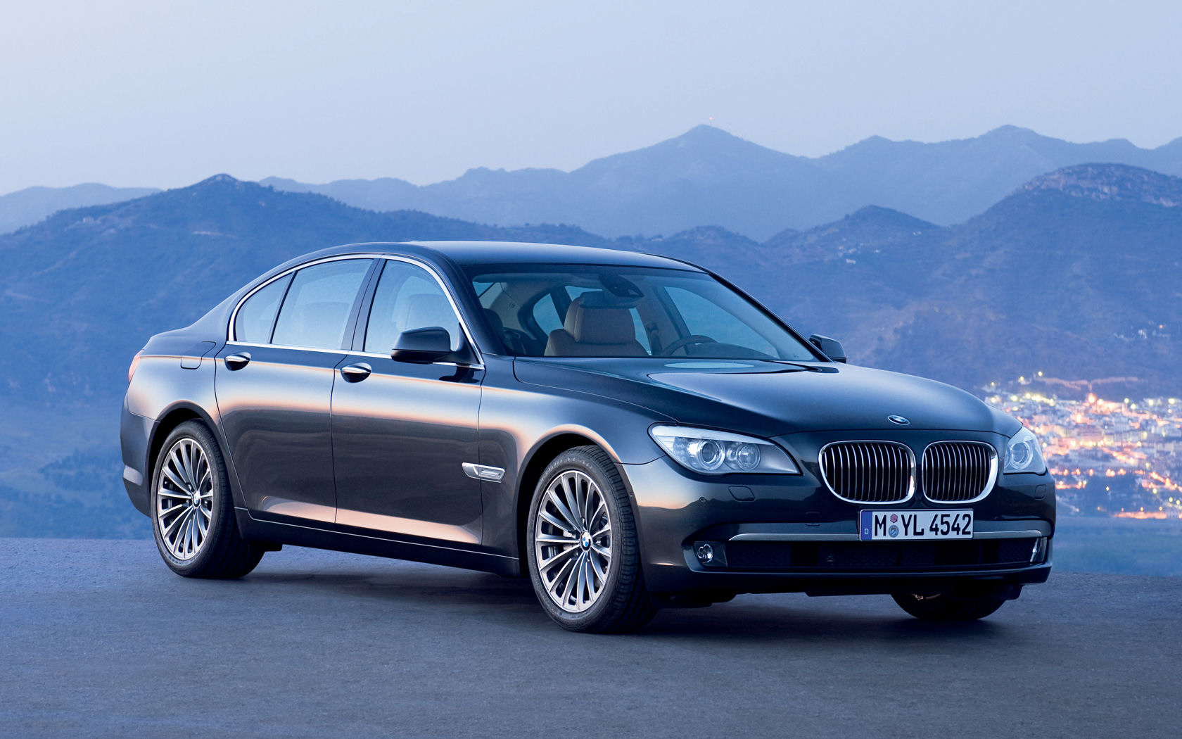 BMW 730 Wallpapers - Wallpaper Cave