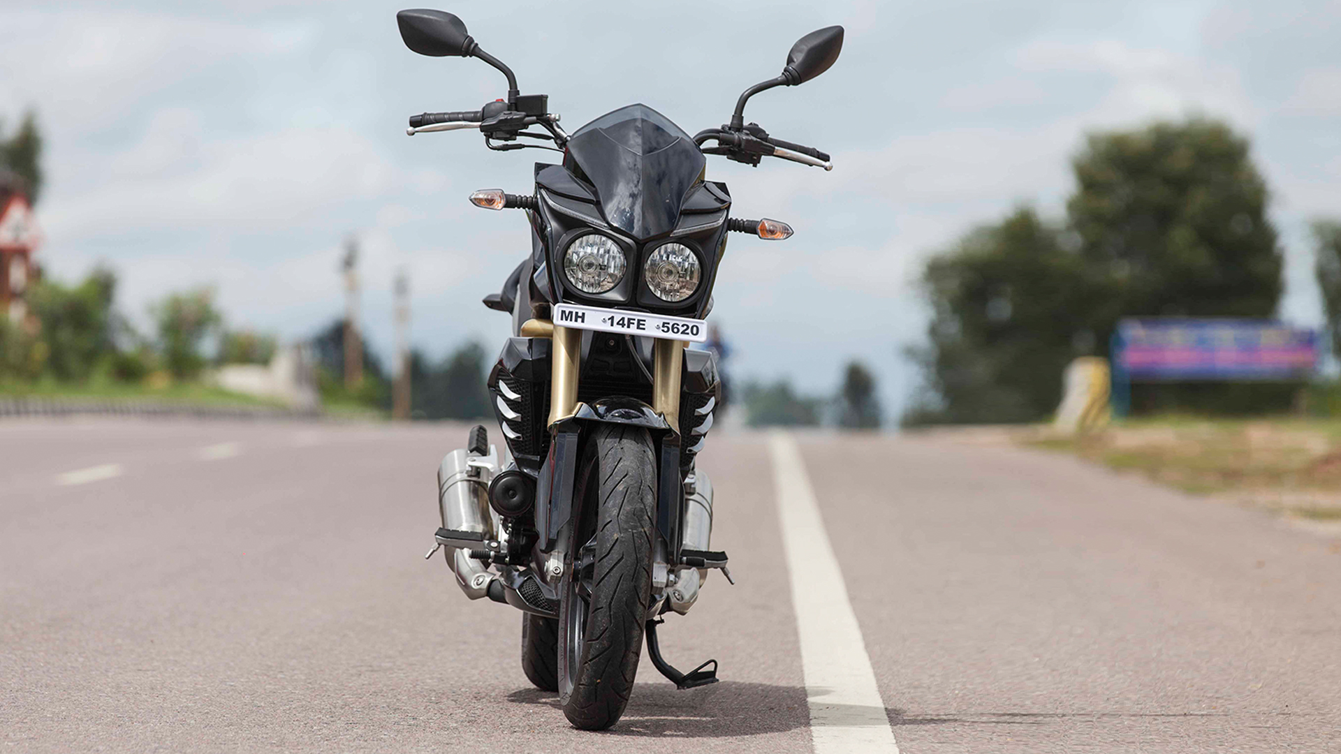 Mahindra Mojo Wallpapers - Wallpaper Cave