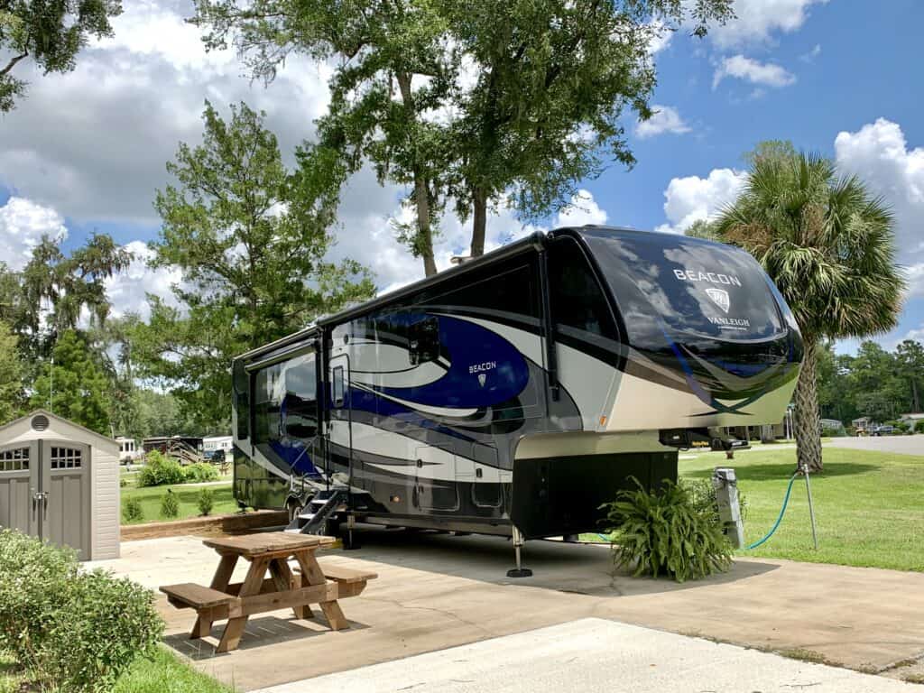 Luxury RV Vehicle Wallpapers - Wallpaper Cave