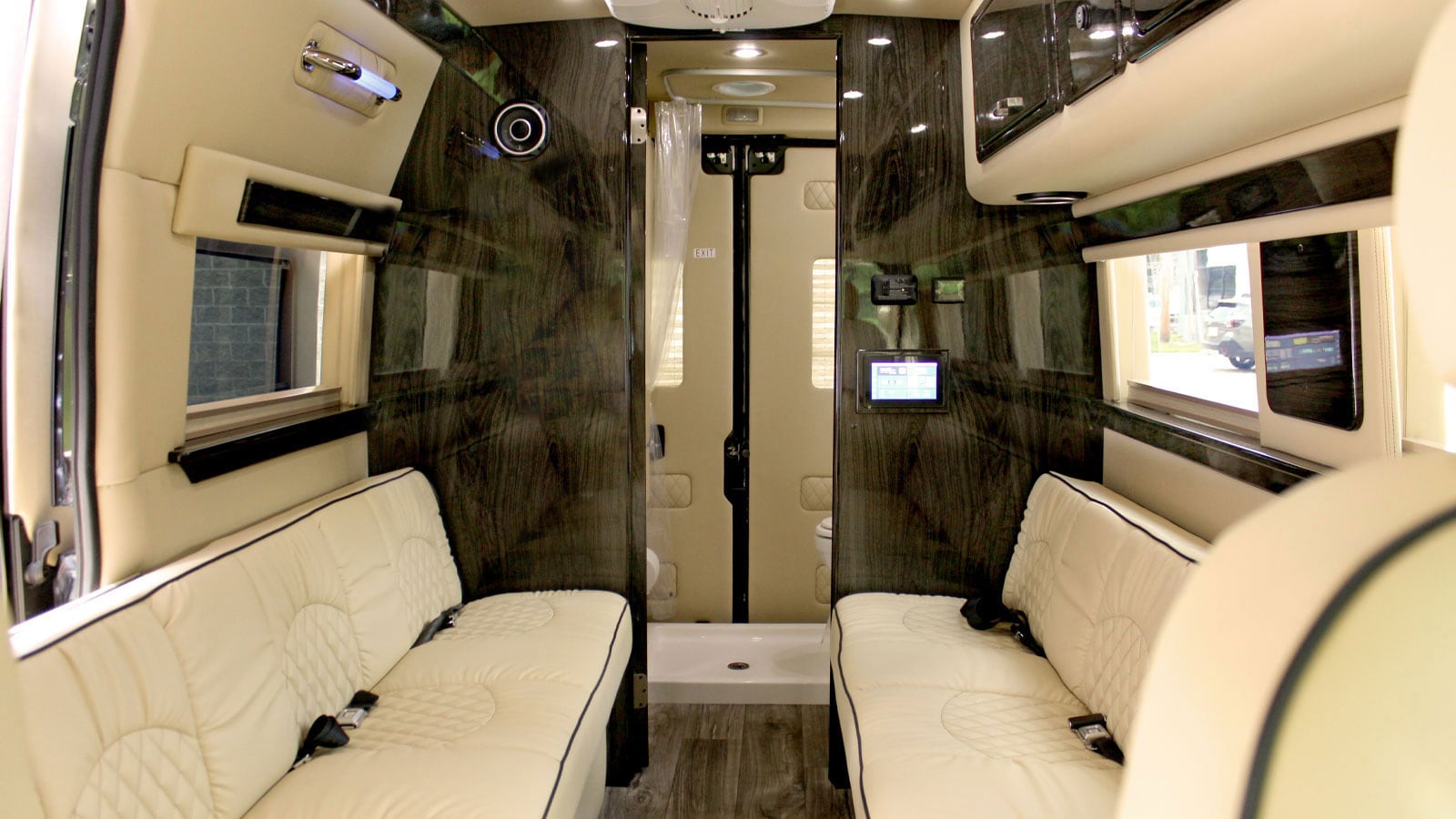 Luxury RV Vehicle Wallpapers - Wallpaper Cave