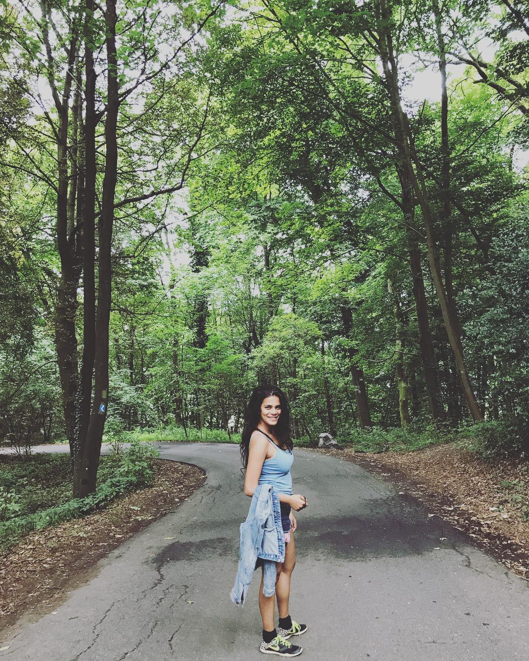 Srishti Srivastava Wallpapers - Wallpaper Cave