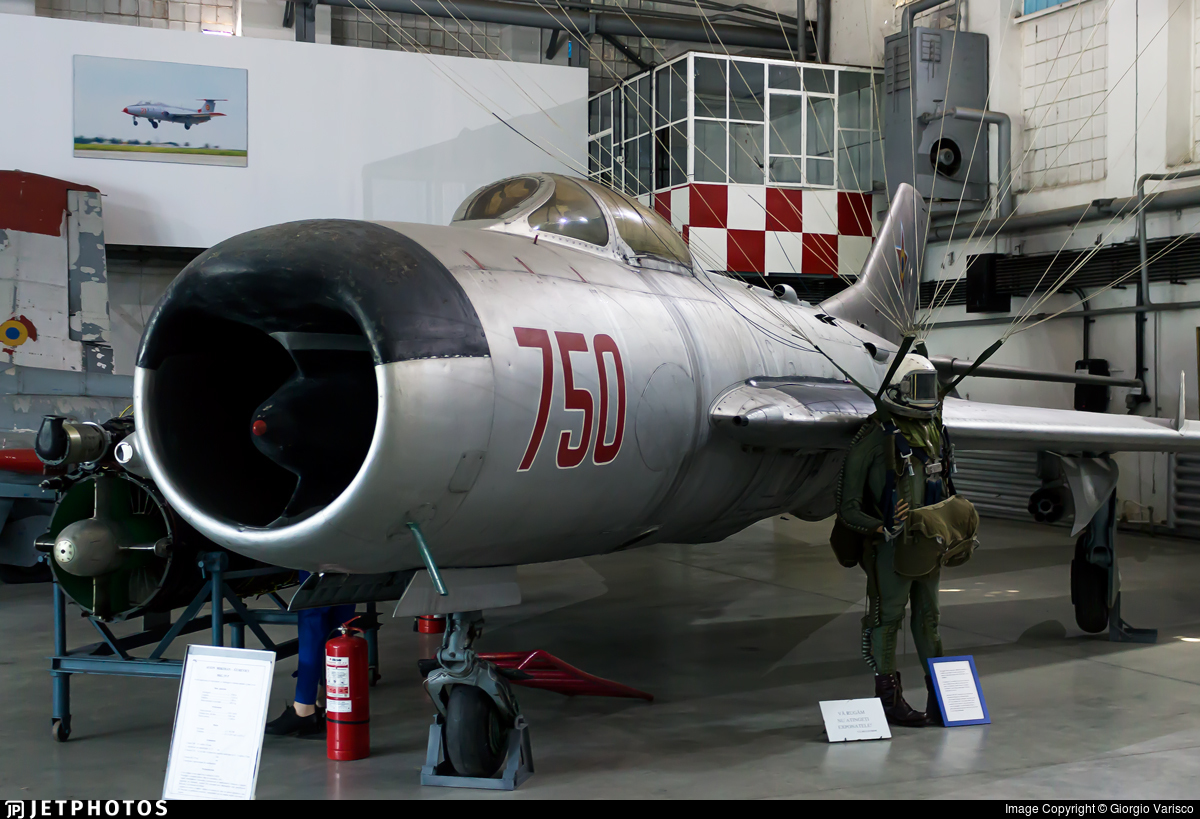 Mikoyan-Gurevich MiG-19 Wallpapers - Wallpaper Cave