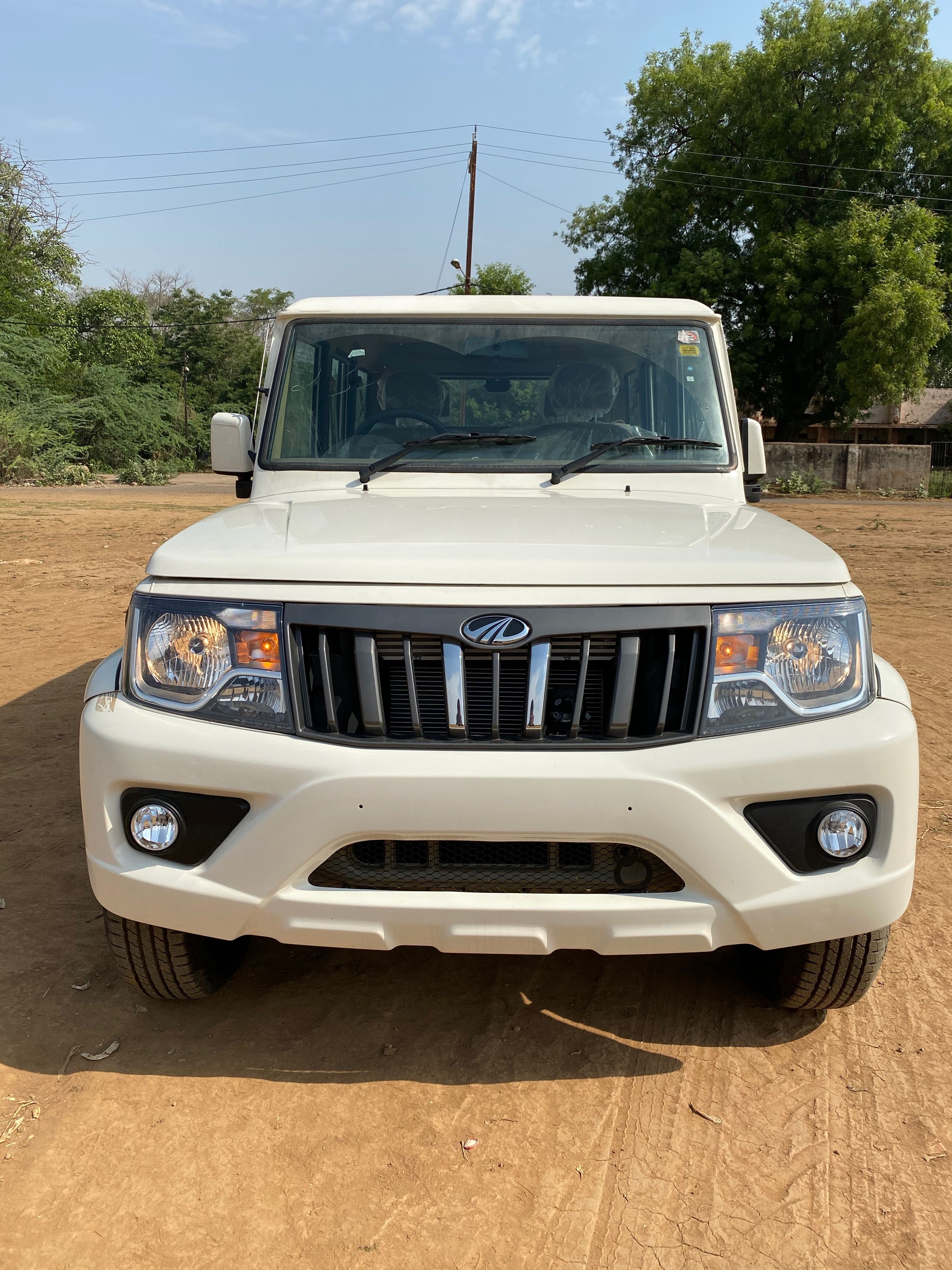 Bolero Car Wallpapers - Wallpaper Cave